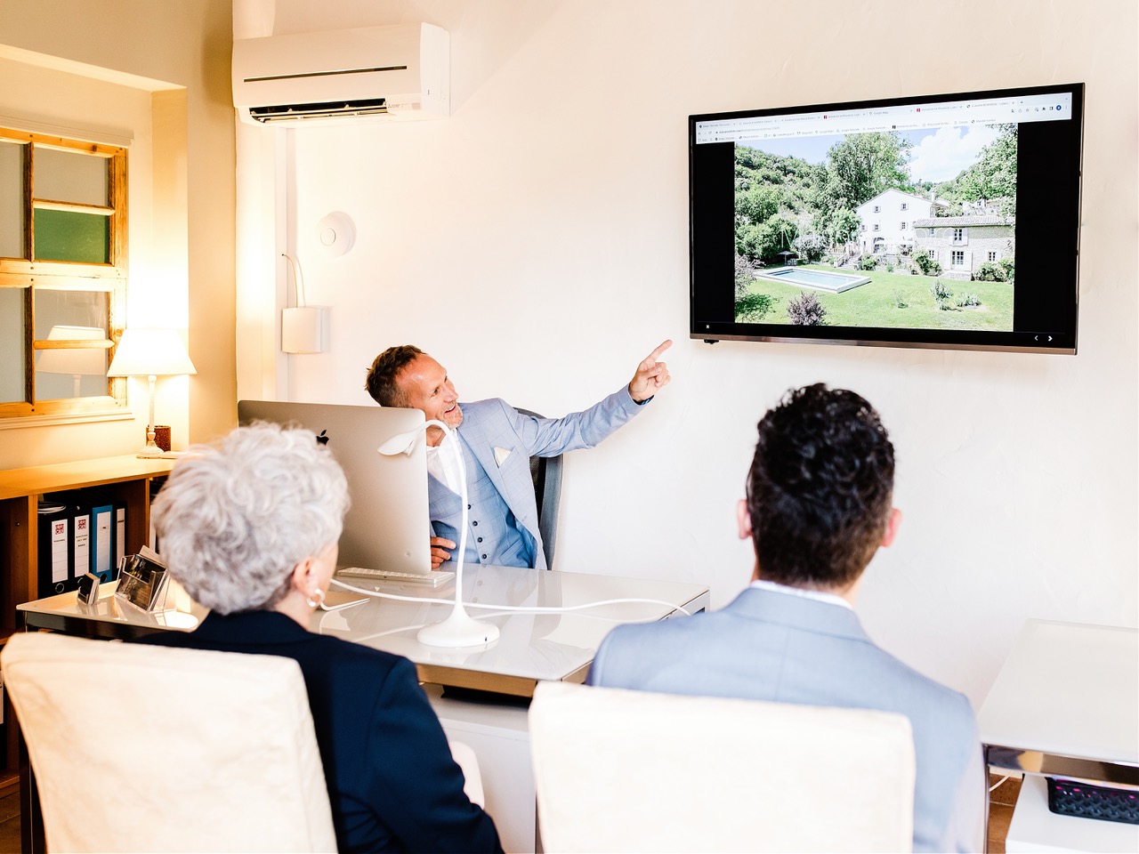 Cabrières d’Avignon, quand la Maison Victoire promeut la Provence et ...