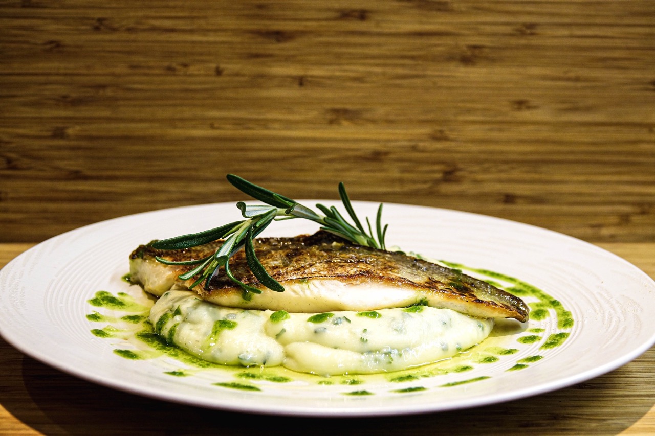 La recette du filet de daurade royale snackée du chef Emmanuel Leblay ...